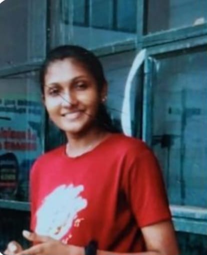 അധ്യാപകന്‍ മാനസികമായി പീഡിപ്പിച്ചെന്ന് പരാതി; യുവതി മരിച്ചനിലയില് ...