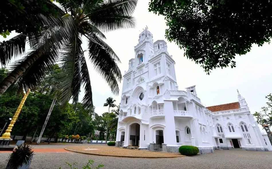 വ്യാജപ്രചരണത്തിലൂടെ ഭിന്നത സൃഷ്ടിക്കരുത്: കാഞ്ഞിരപ്പള്ളി രൂപത | Vararuchi